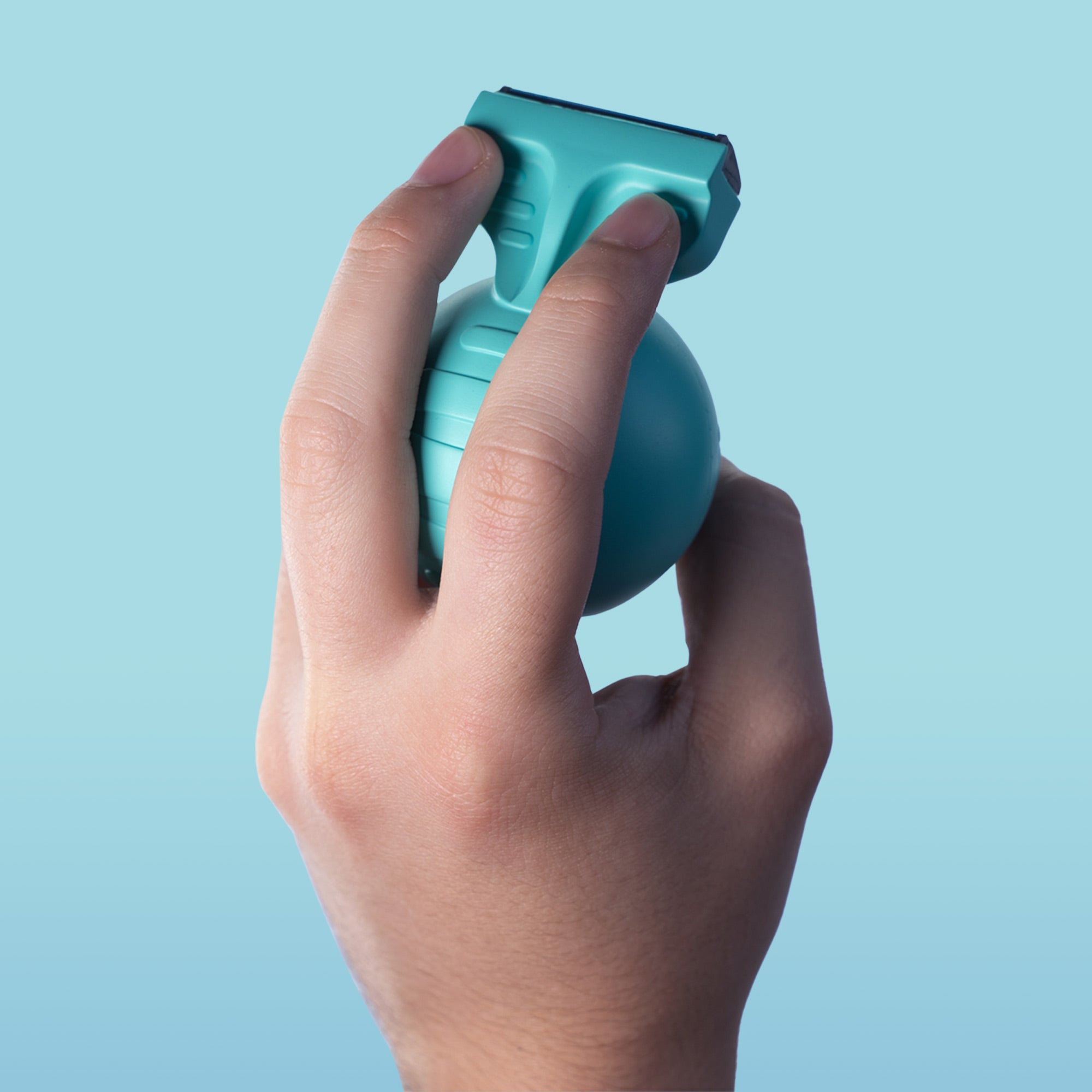 RAZABALL | Love Your Shave with Fingertip Blade Control – Razaball